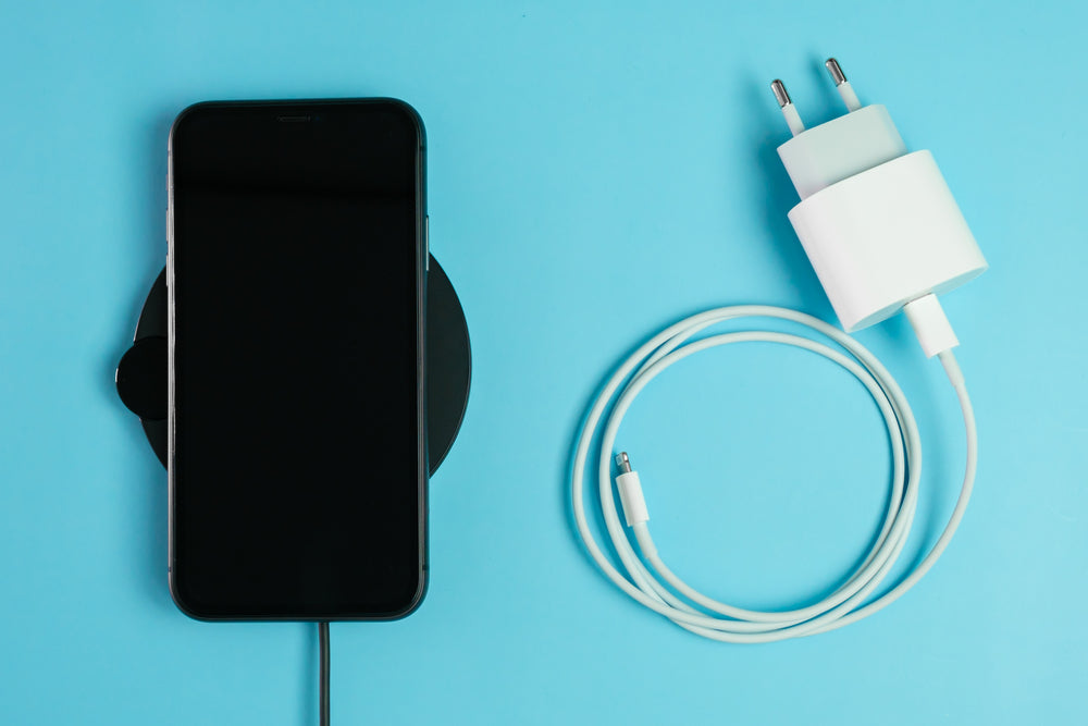The Pros and Cons of a Wireless Charger vs Traditional Charger — RVPBrand